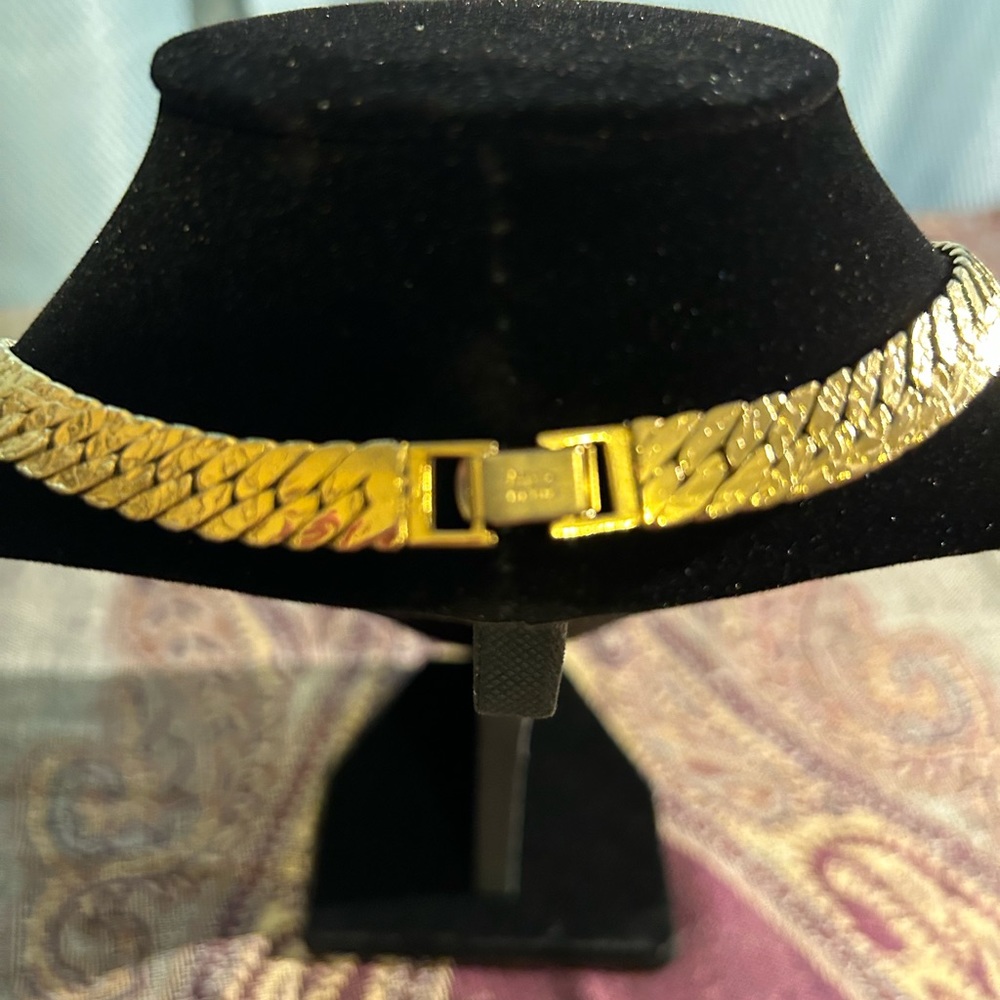 Beautiful Gold Toned Necklace Signed Napier Pat. Pend… - Gem